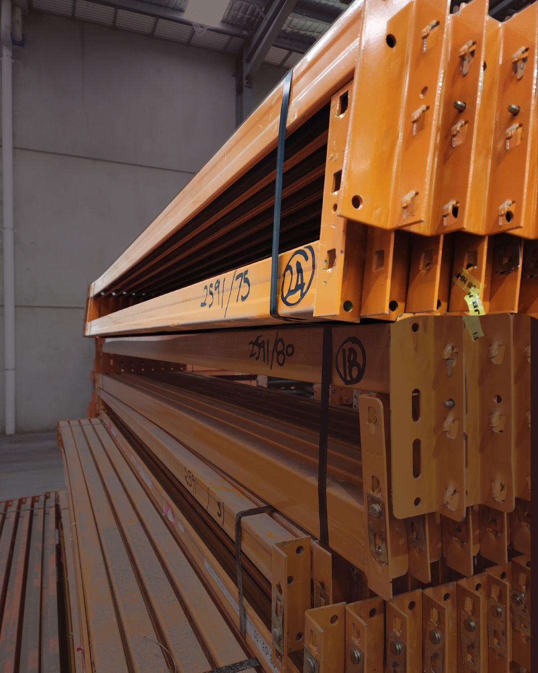 'Dexion Compatible' Beams - 2591mm x 75mm - Used – Warehousing Clearance Centre